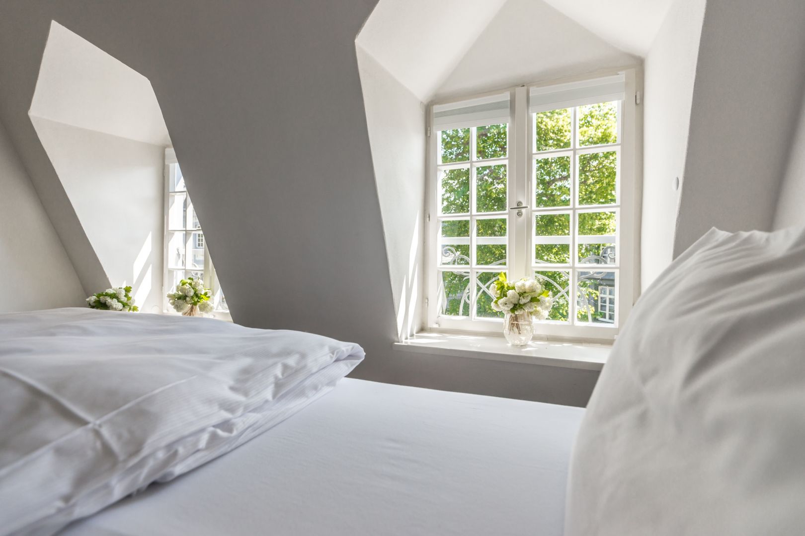 STADTHAUS - STADTHAUS